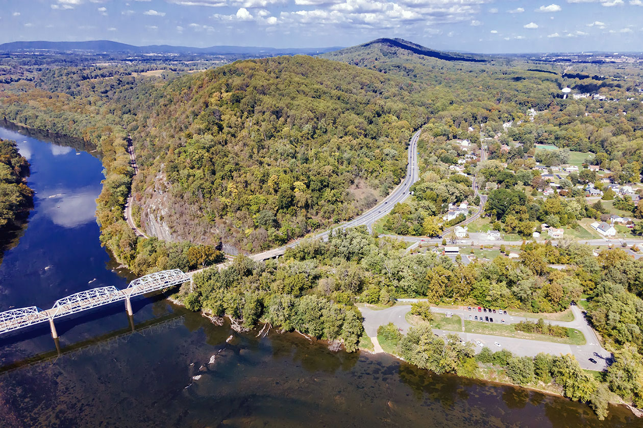 Point of Rocks - Loudouner